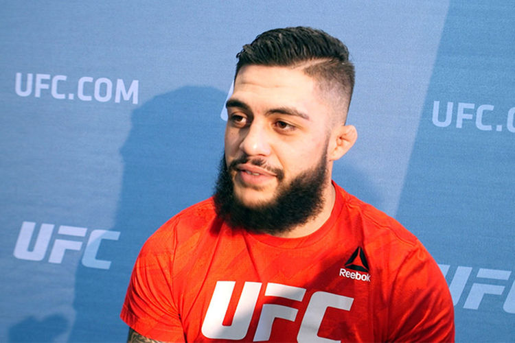 Undefeated fighters put their records on the line at UFC 209 — VIDEOS ...