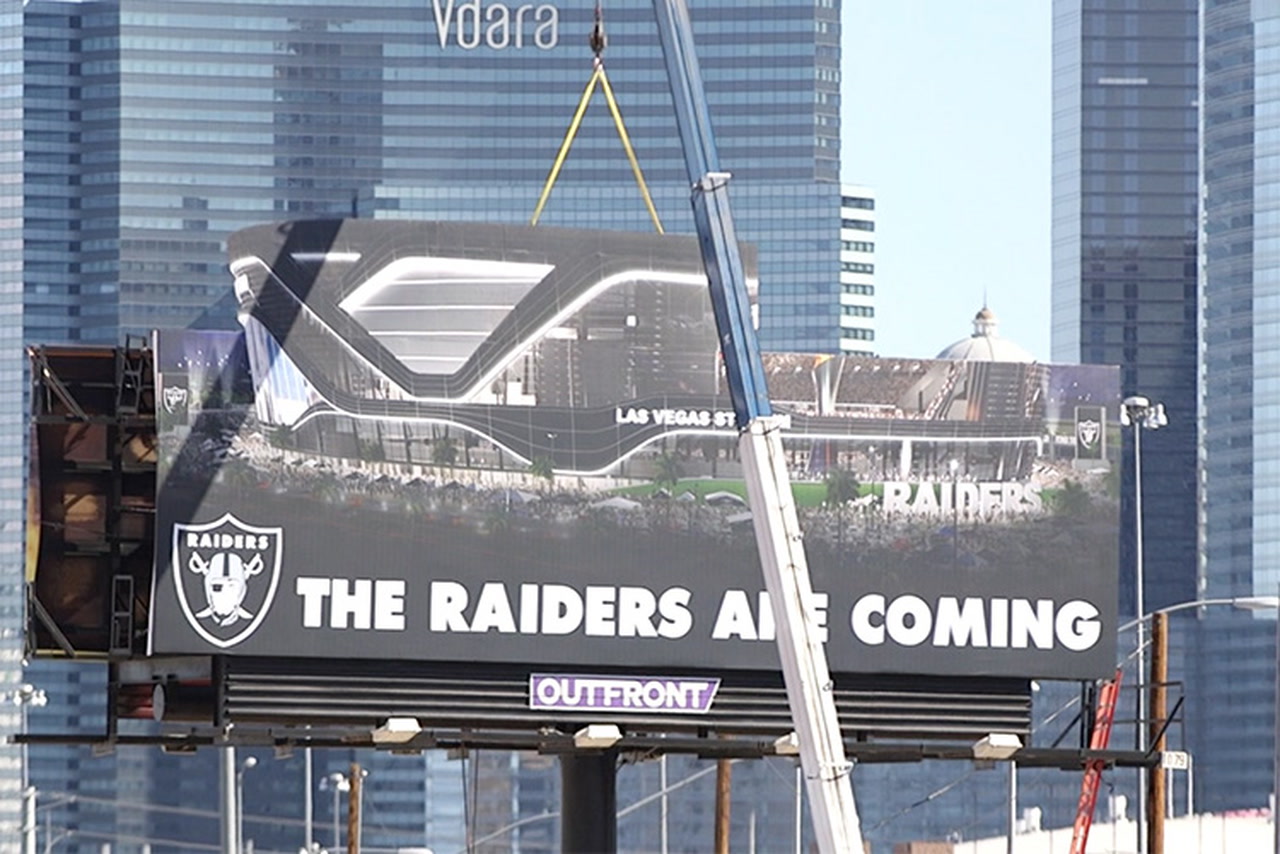 Here’s a look at the Raiders’ new stadium site in Las Vegas — VIDEO ...