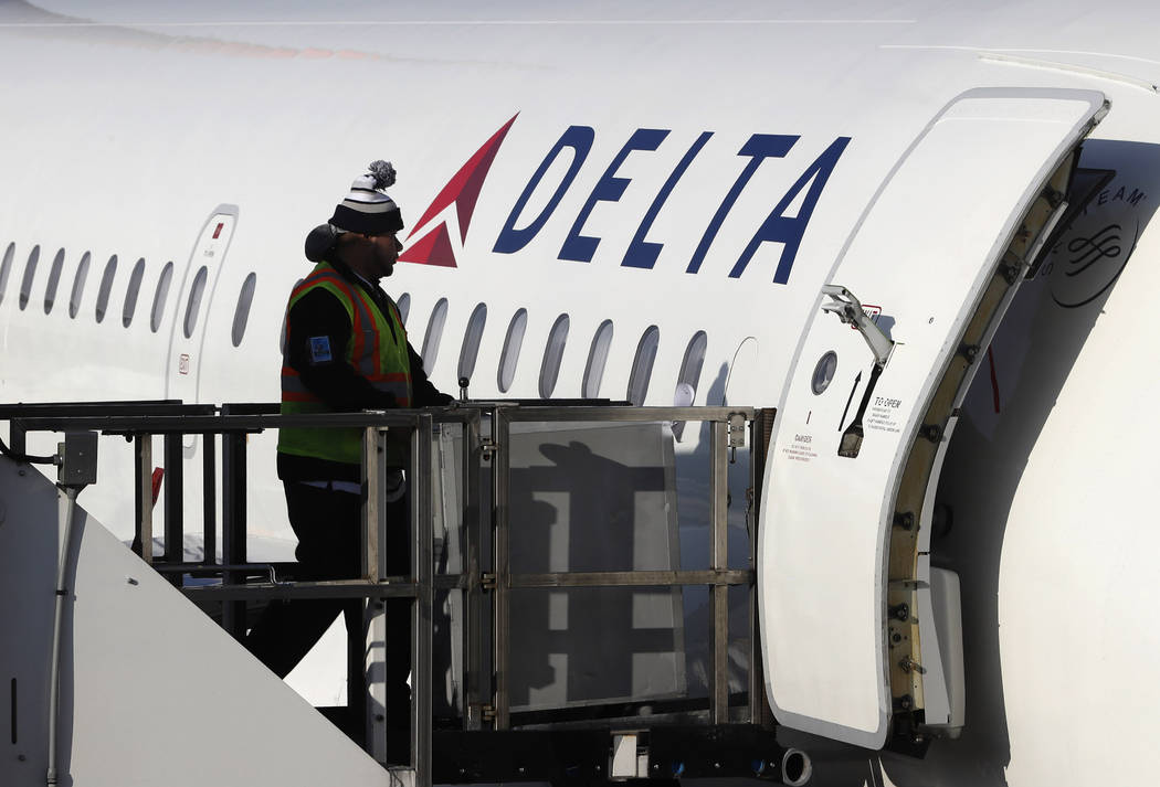 New Delta, JetBlue program can use face, fingerprint as plane ticket ...