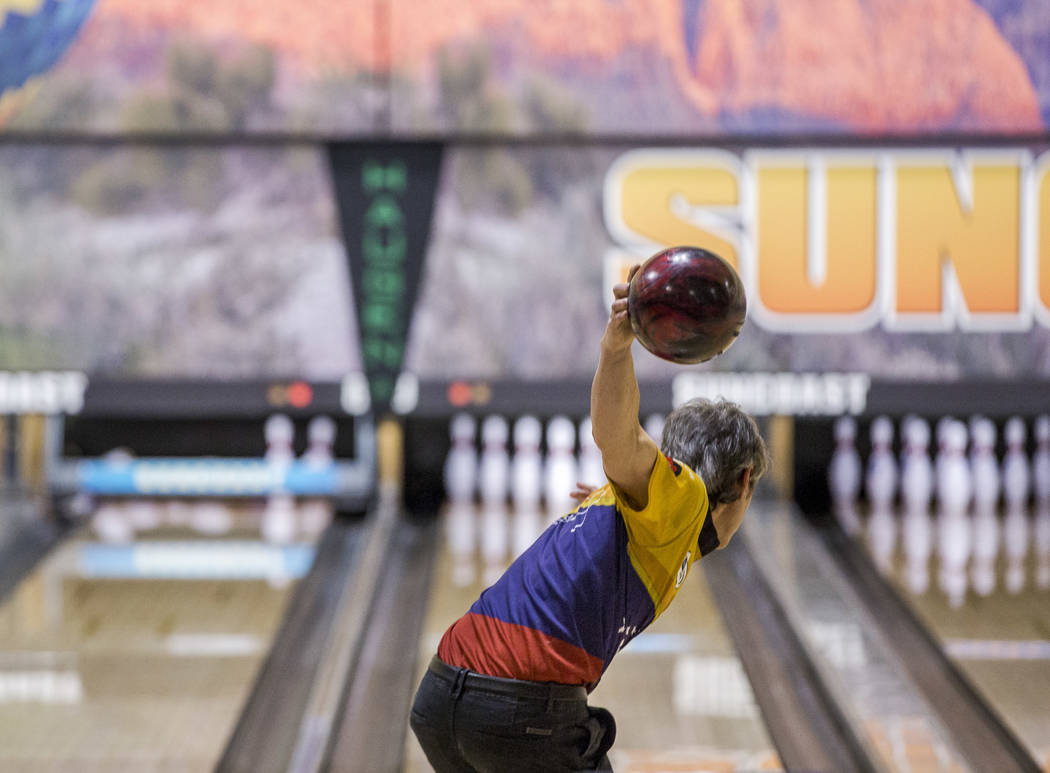 Workout regimens keep 2 PBA50 bowlers among elite | Las Vegas Review ...