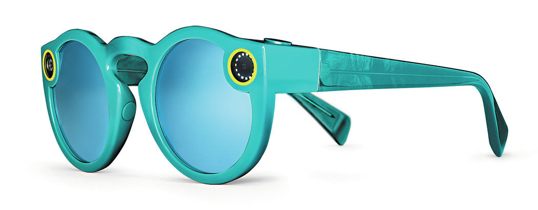 Snapchat Spectacles pop-up vending machine now in Las Vegas — VIDEO ...