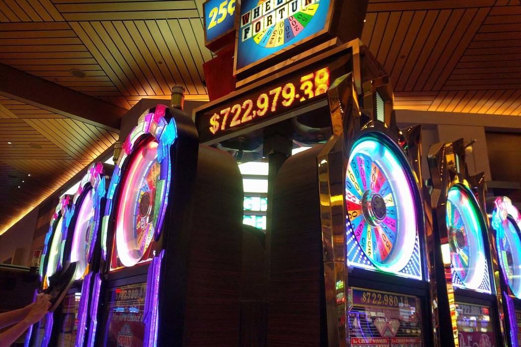 ‘Wheel of Fortune’ jackpot hits near $727K on Las Vegas Strip | Casinos ...