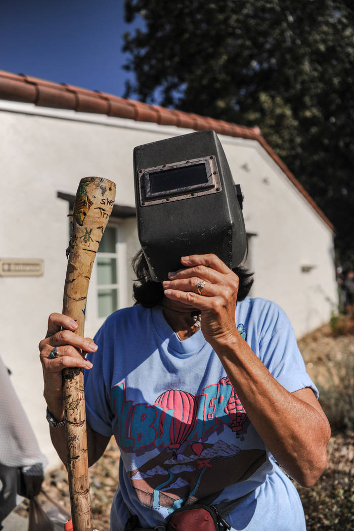 Las Vegas gets a glimpse, but eclipse watchers around US get a thrill ...