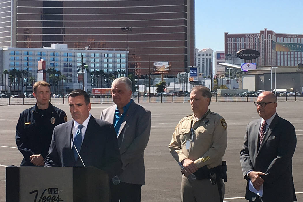 Coroner to assist families of those killed in Las Vegas shooting | Las ...