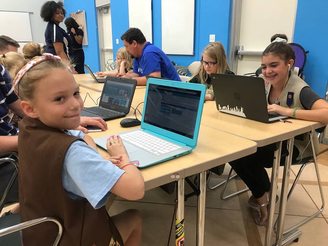In east valley, Girl Scouts learn about coding | East Valley | Local