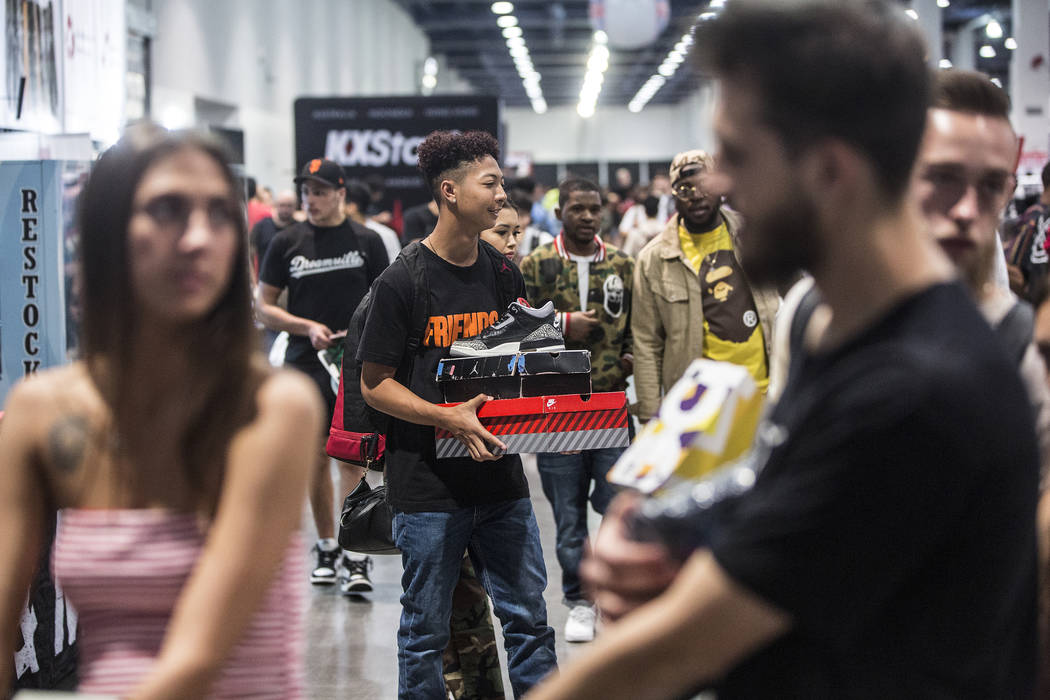 Las Vegas’ first Sneaker Con attracts retailers, sneakerheads | Fashion ...