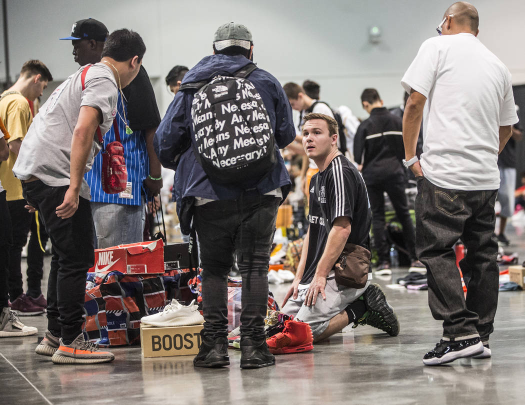 Las Vegas’ first Sneaker Con attracts retailers, sneakerheads | Fashion ...