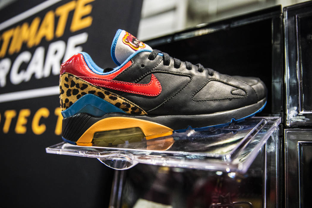 Las Vegas’ first Sneaker Con attracts retailers, sneakerheads | Fashion ...