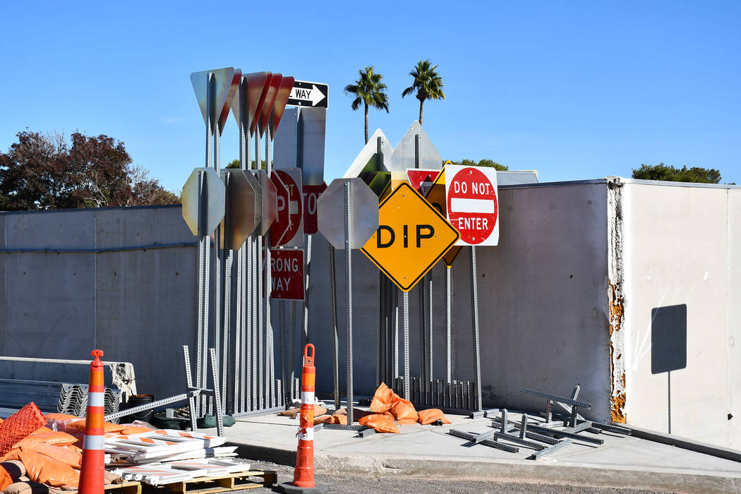 Old ‘Welcome to Nevada’ signs popular collector’s items | Las Vegas ...