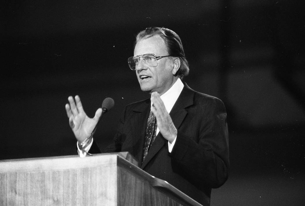 Evangelist Billy Graham dies at age 99 | Las Vegas Review-Journal