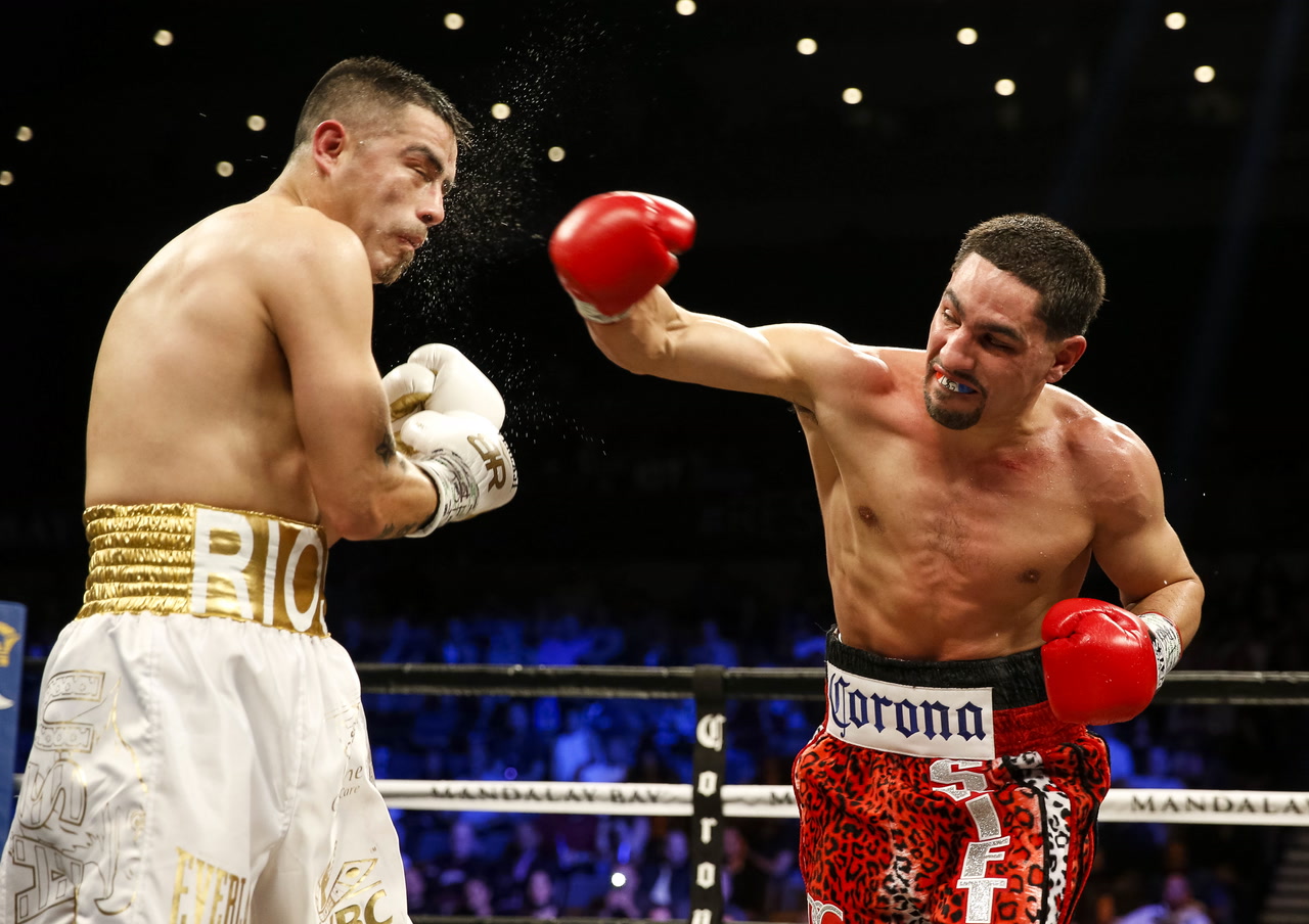 Danny Garcia knocks out Brandon Rios in 9th round | Boxing | Sports
