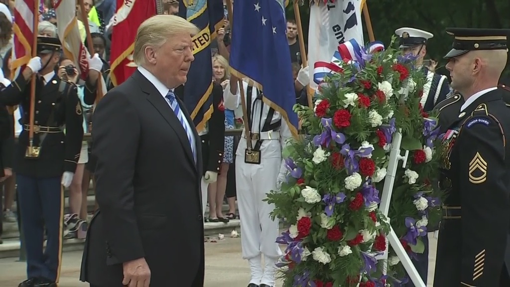 Trump honors ‘America’s greatest heroes’ in Memorial Day ceremony ...
