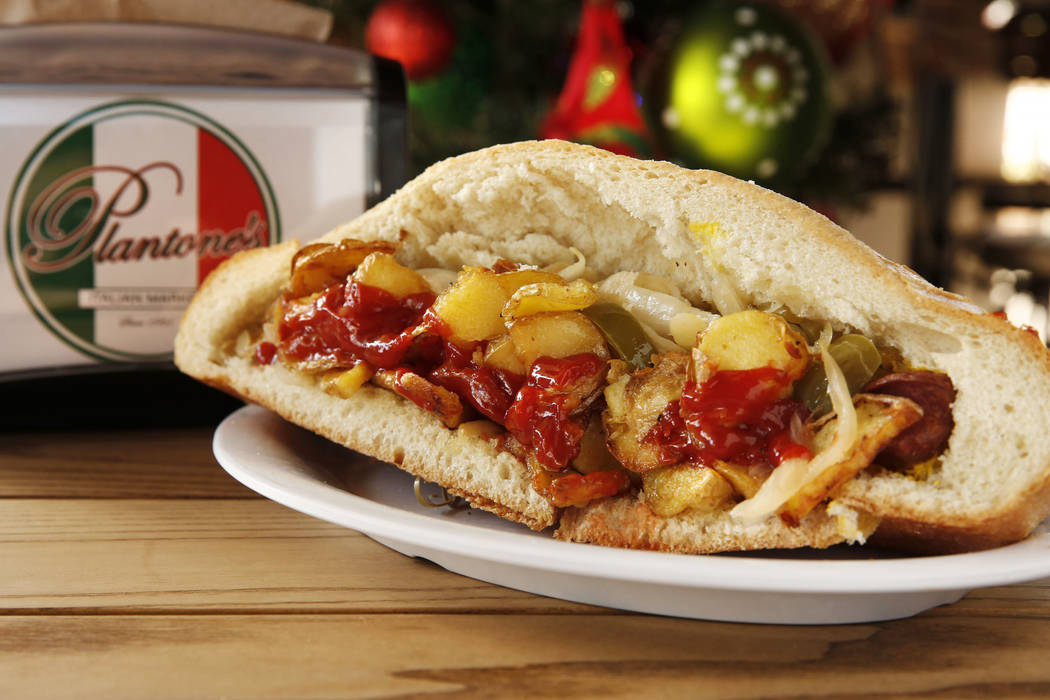 8 hot dog styles across the country to try on the 4th of July | Las ...