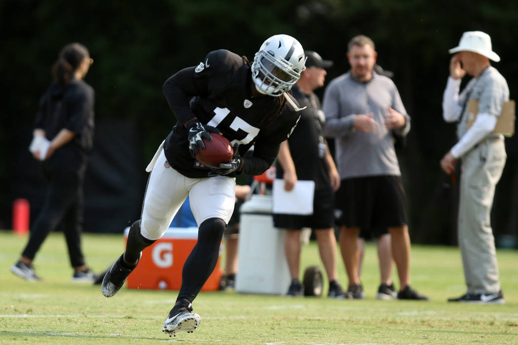 3 takeaways from Day 10 of Raiders training camp | Las Vegas Review-Journal