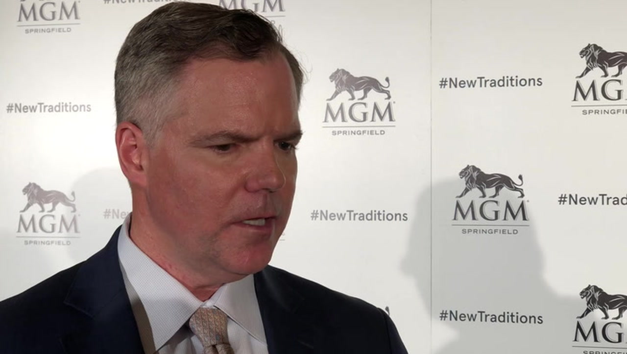 Criticized in Nevada, MGM Resorts CEO finds praise in Massachusetts ...