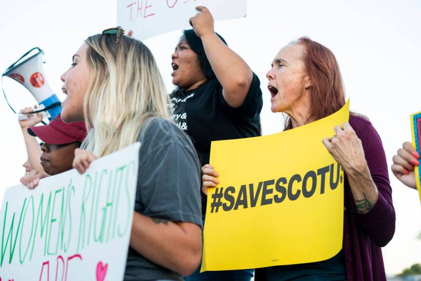 Donald Trump thrills supporters at Las Vegas rally | Las Vegas Review ...