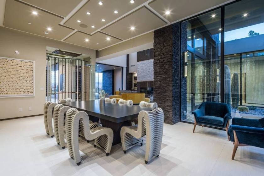 Las Vegas draws international luxury homebuyers | Las Vegas Review-Journal