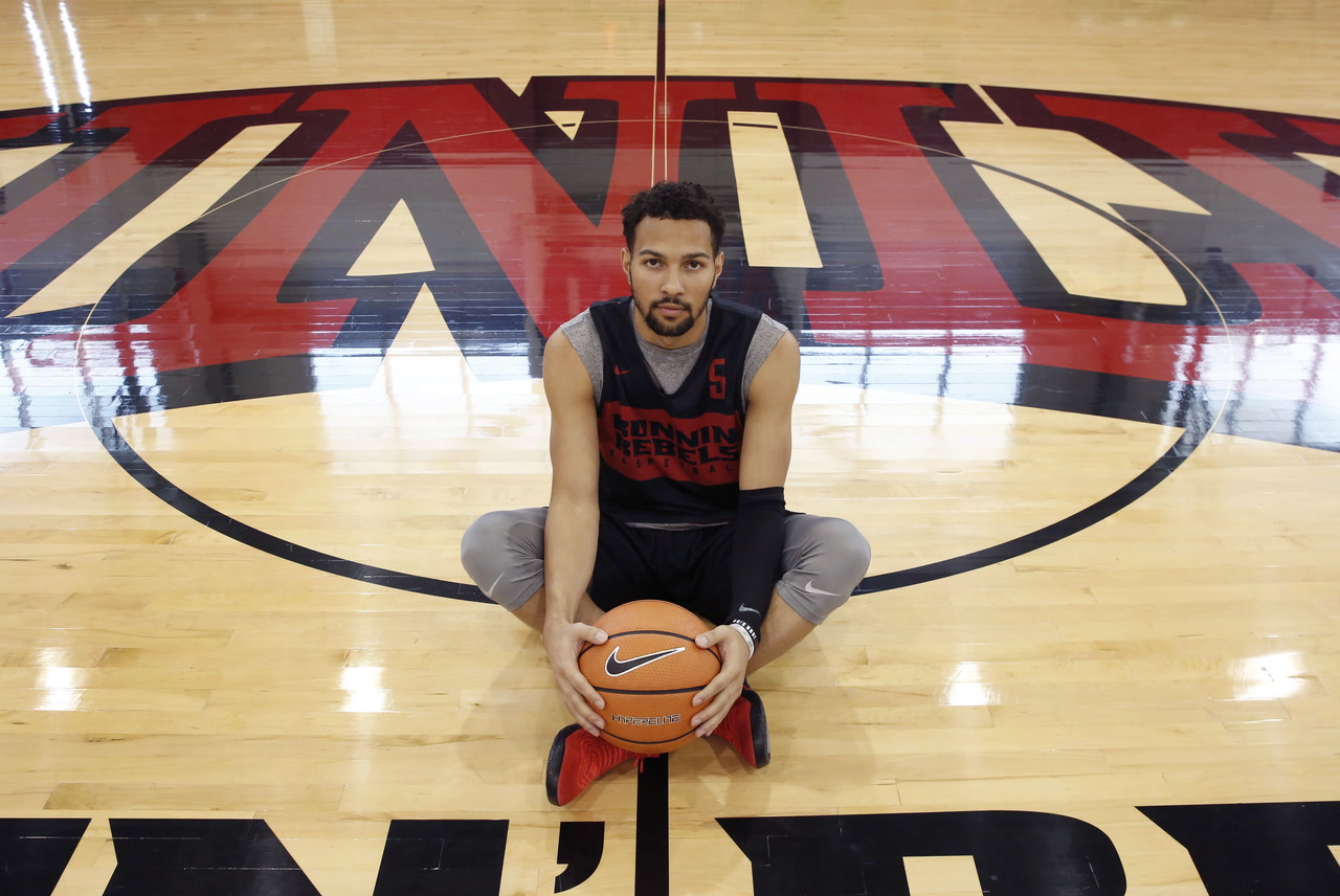 Wait ends for Noah Robotham as UNLV opens basketball practice | UNLV ... Wait ends for Noah Robotham as UNLV opens basketball practice | UNLV ...