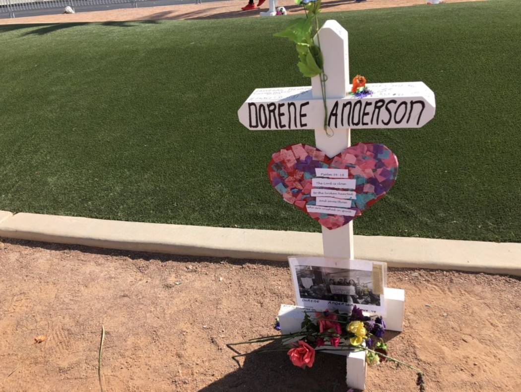 Oct. 1 survivors visit ‘Welcome to Las Vegas’ sign in search of closure ...