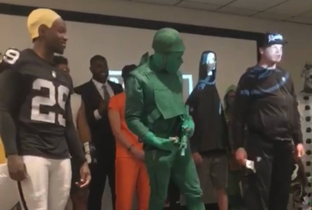 Raiders’ costumes keep things light on Halloween | Las Vegas Review-Journal