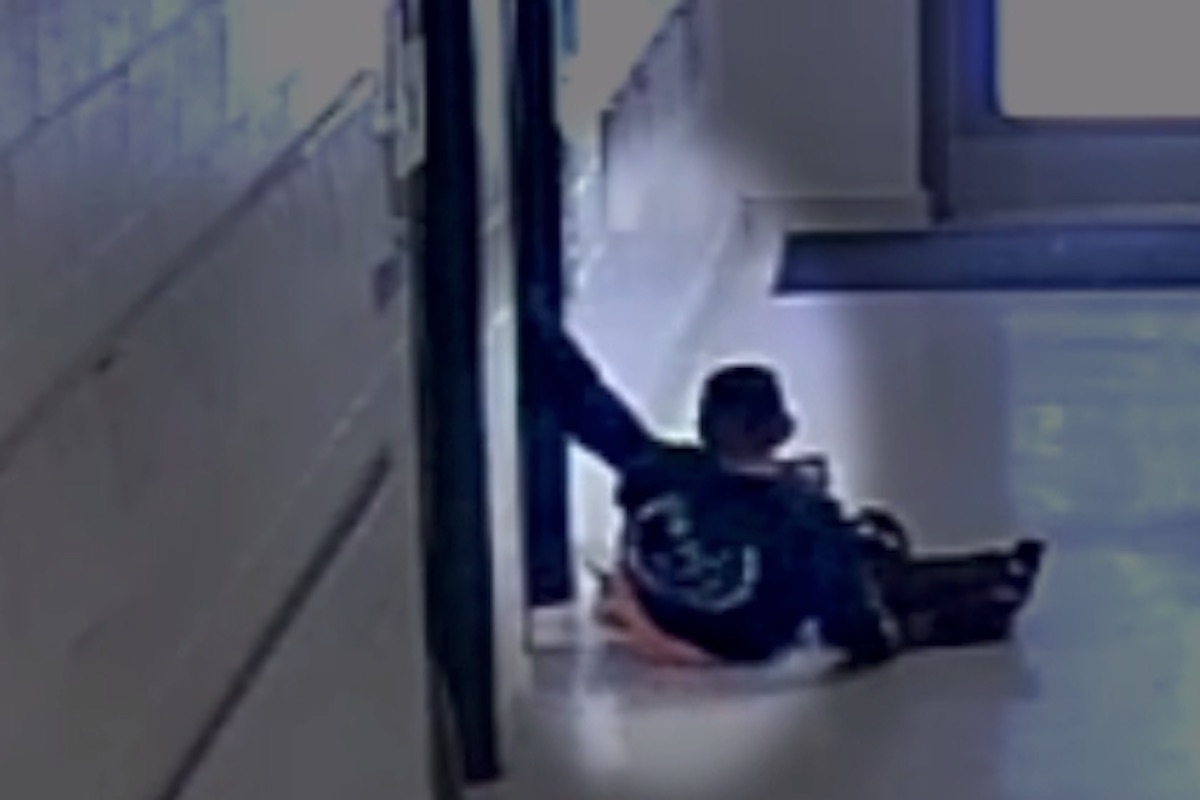 Video shows South Carolina teacher drag, kick student out of class ...