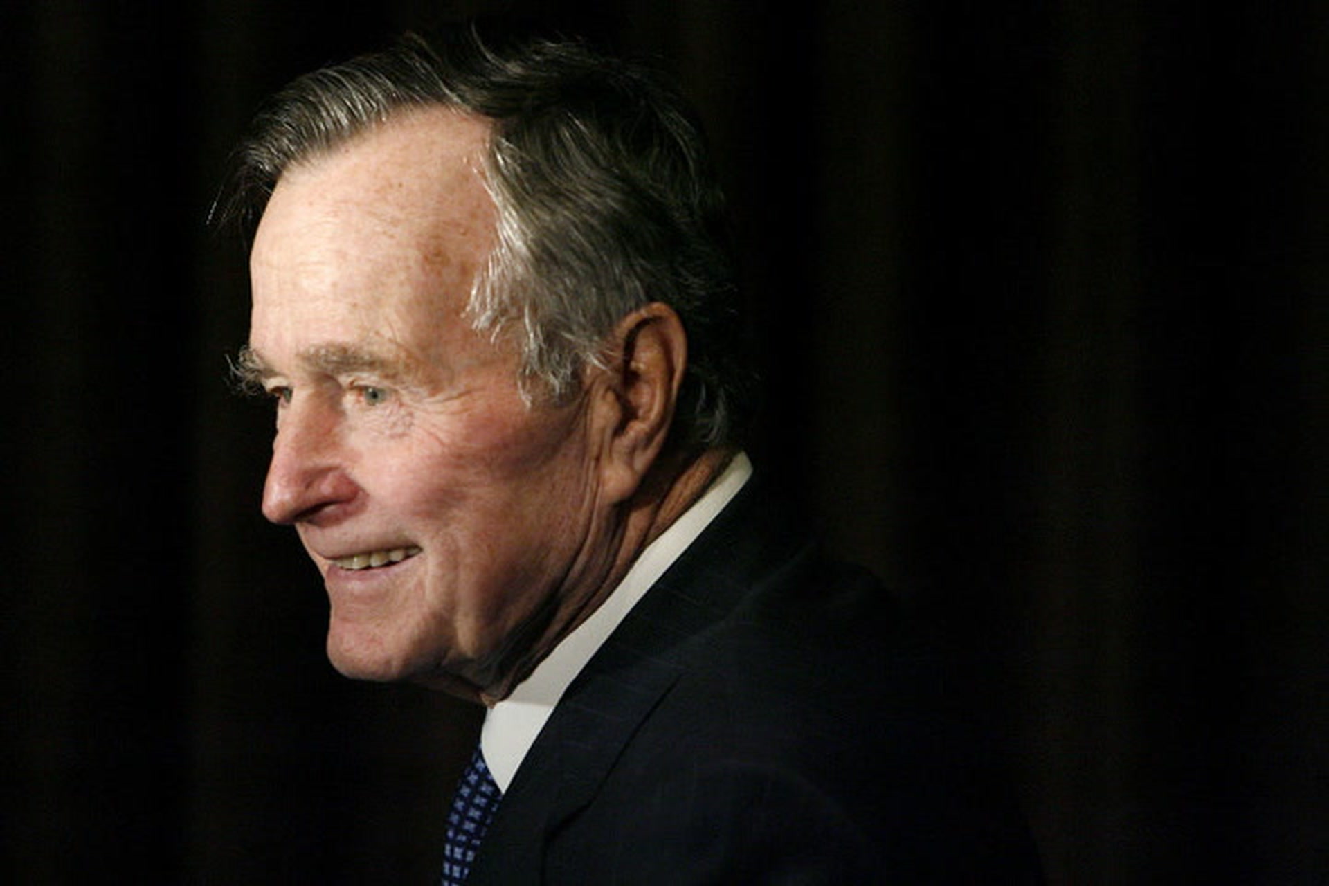 George H.W. Bush, 41st president of US, dies at 94 | Politics and ...