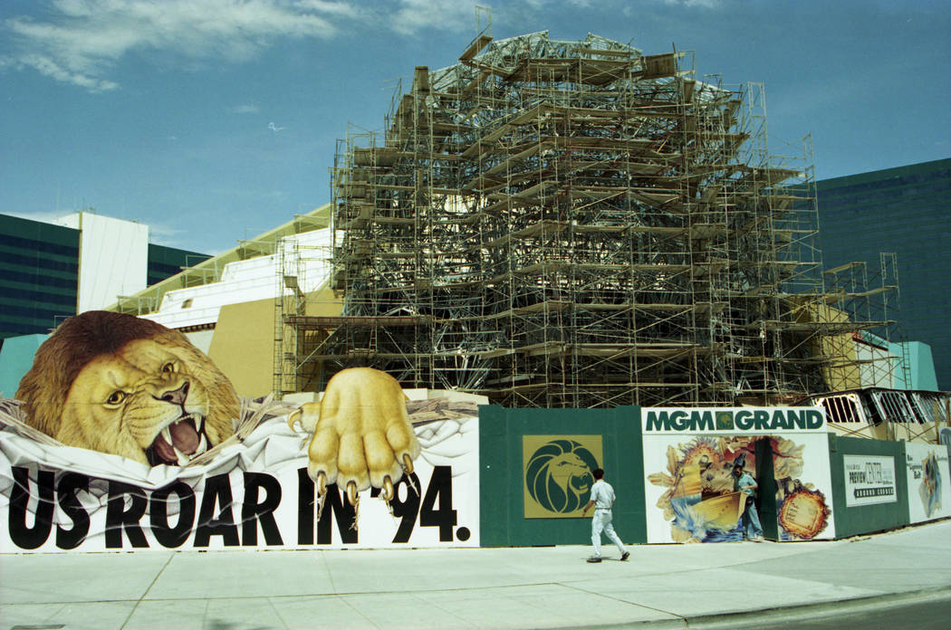 MGM Grand celebrates 25 years on Las Vegas Strip — PHOTOS | Casinos ...
