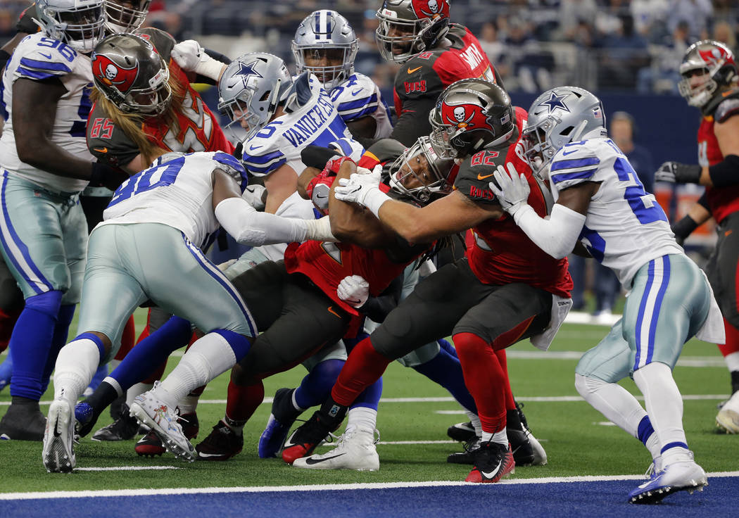 Las Vegas Review-Journal NFL Challenge — Week 17 | Betting | Sports