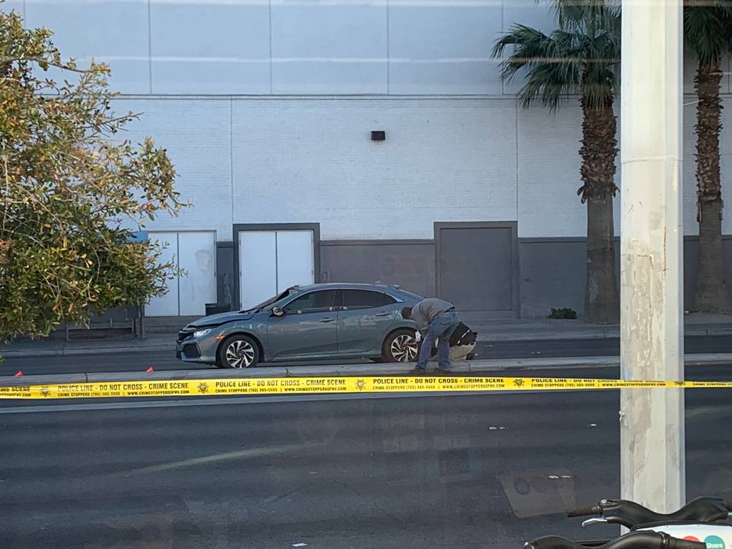 Police say distracted pedestrian hit, killed near Las Vegas Strip ...