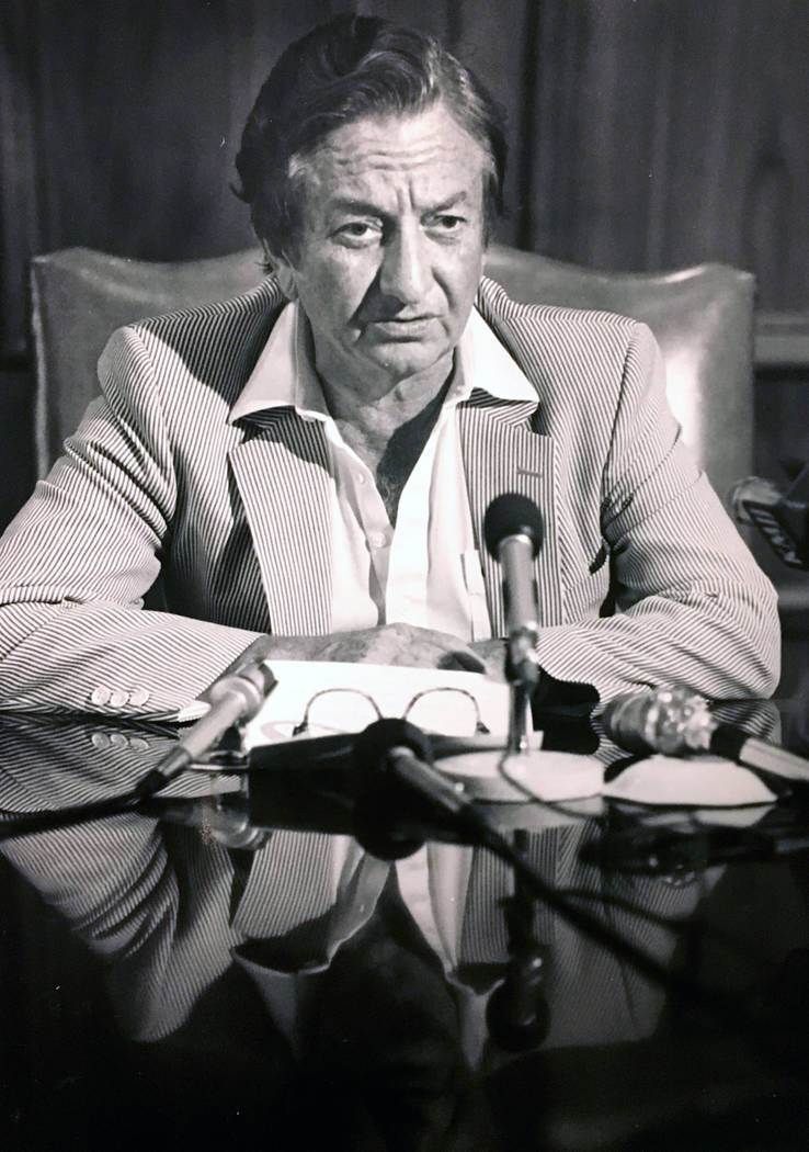 Meshulam Riklis, aka ‘Mr. Pia Zadora,’ owned Riviera in Las Vegas ...