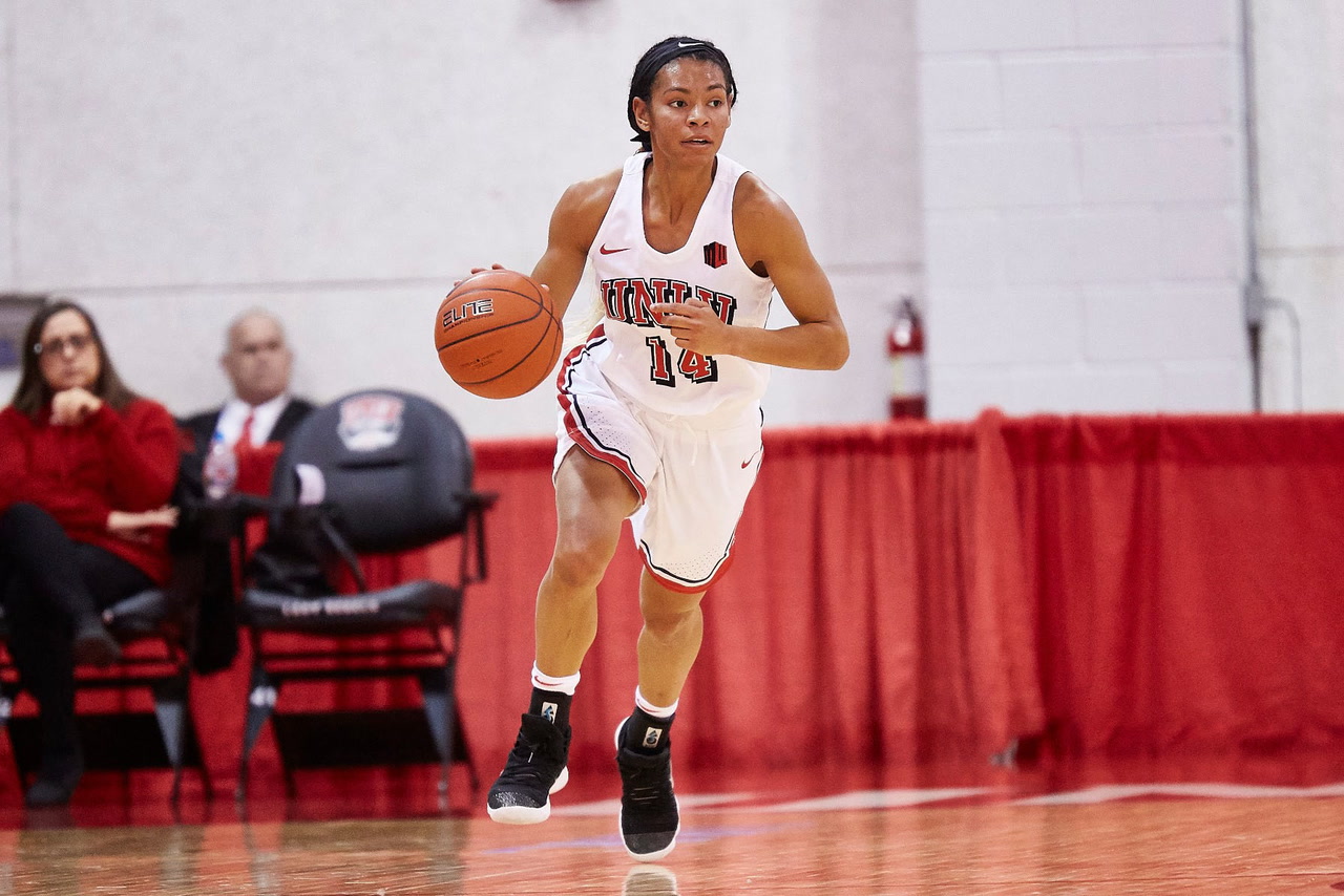 Bailey Thomas earns reputation as Lady Rebels’ defensive stopper ...