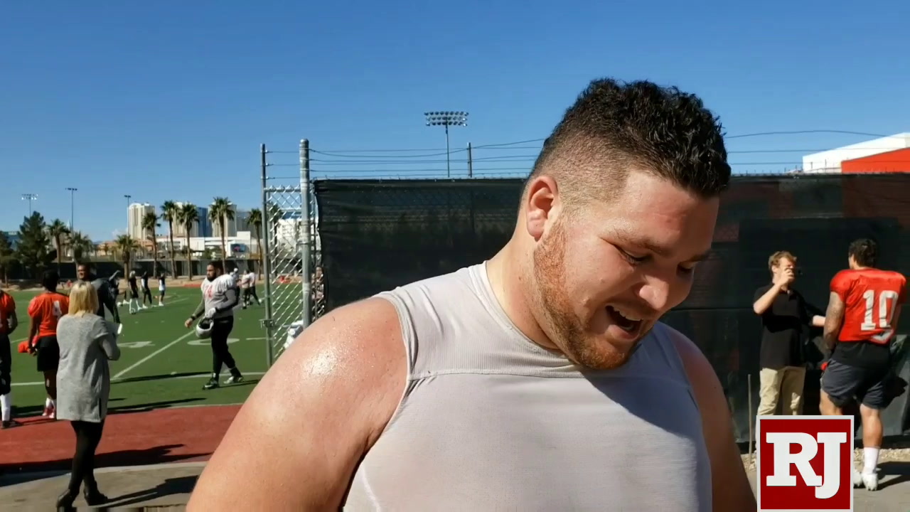 UNLV lineman Zack Singer hopes 6th year is approved — VIDEO | UNLV ...