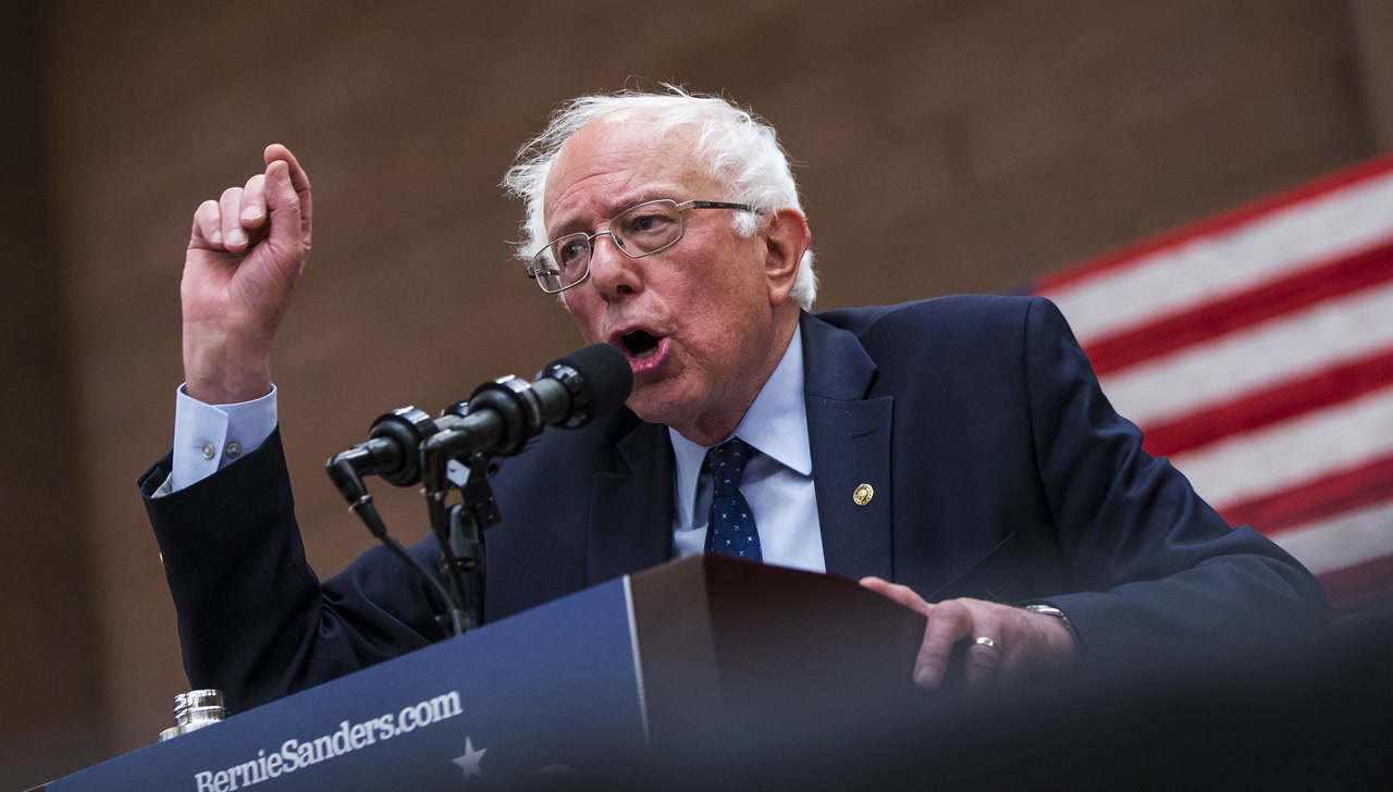 Bernie Sanders talks immigration, Trump at Las Vegas campaign stop ...