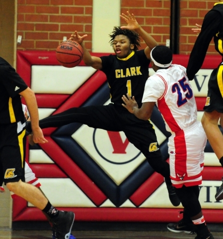 Clark freshmen carry half of scoring load | Las Vegas Review-Journal
