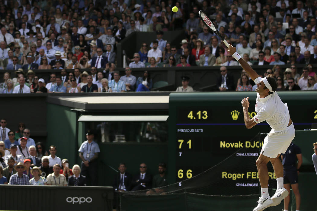 Roger Federer Wimbledon Serve