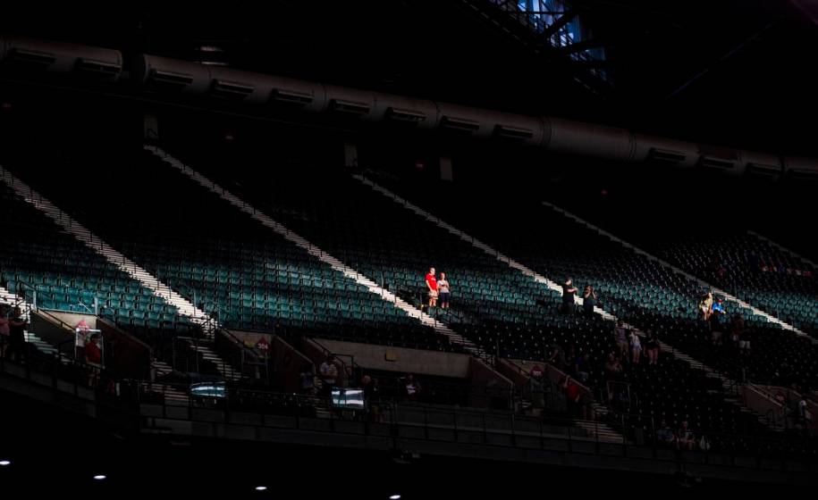 Diamondbacks fans see no need for move to Nevada, new stadium — VIDEO ...