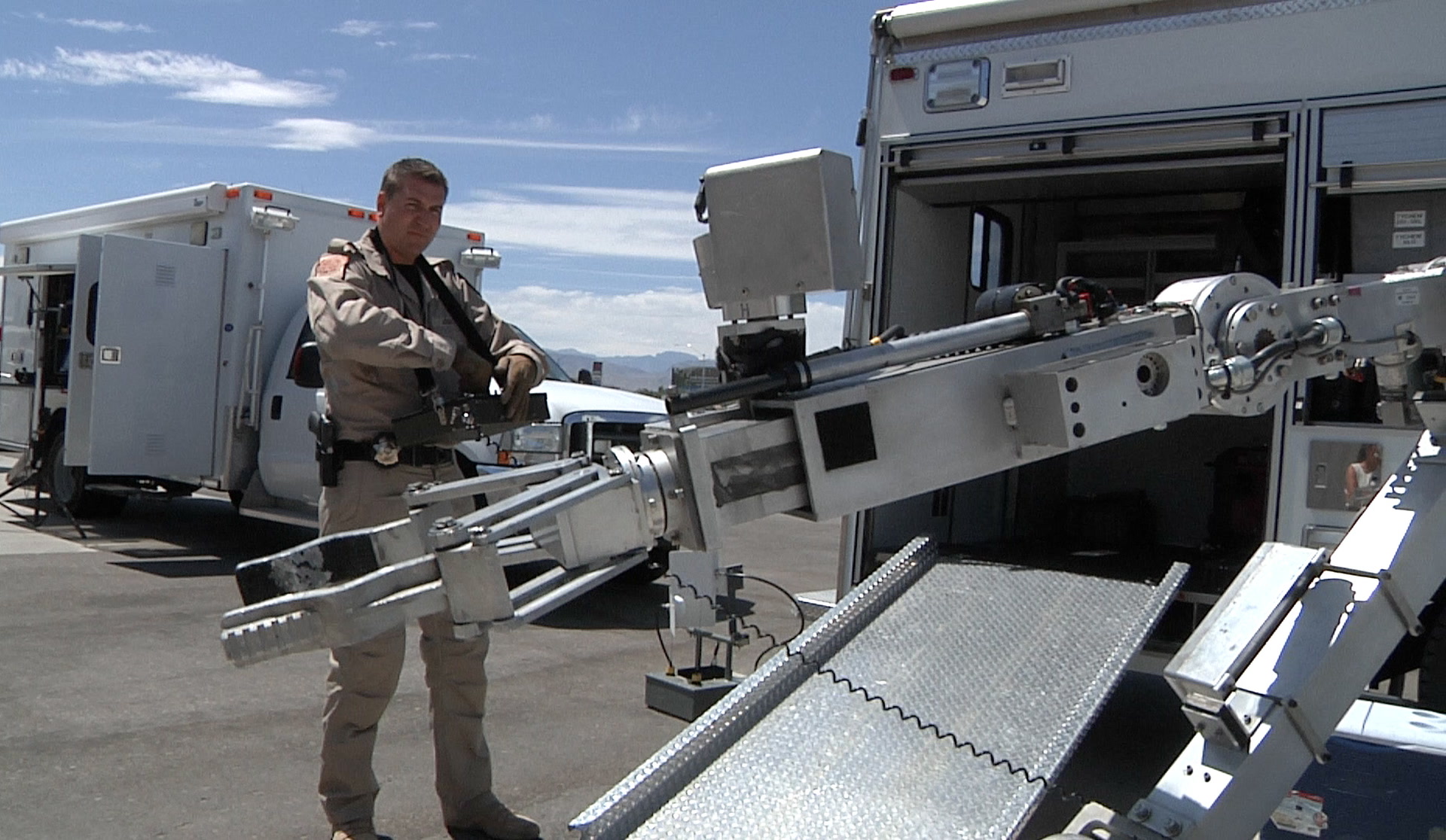Las Vegas police ARMOR unit protects from explosive, chemical threats ...