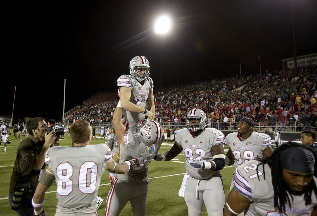 Sam Boyd Stadium memory: Nolan Kohorst’s kick lifts UNLV over Hawaii ...