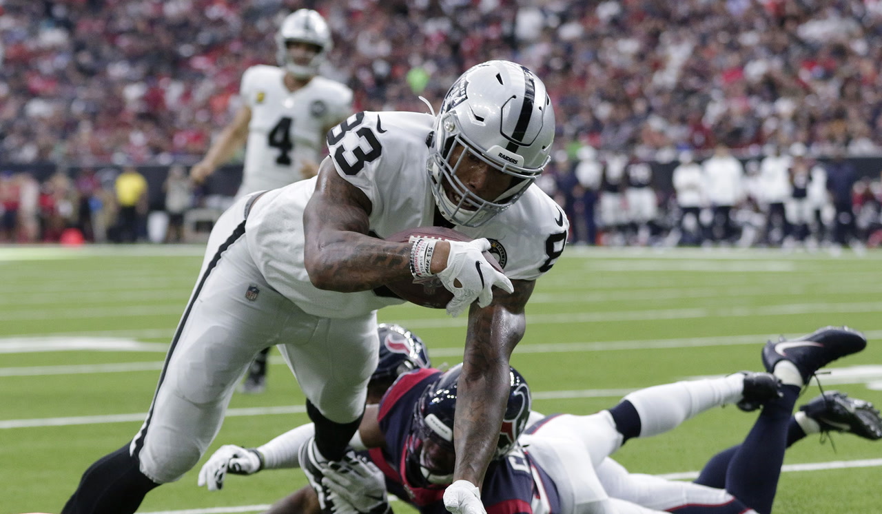 Raiders’ Darren Waller learning to deal with increased attention ...