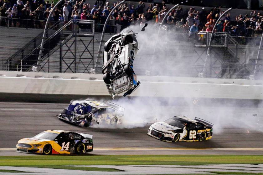 Ryan Newman treated for nonlife-threatening injuries after Daytona 500 ...