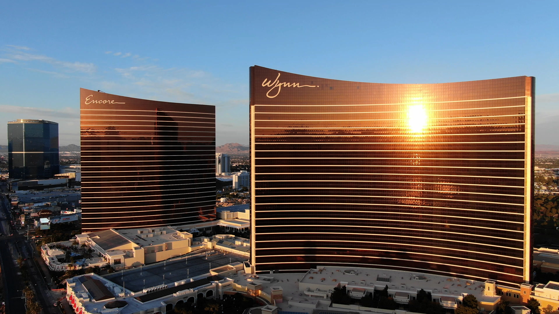 Reopened Wynn Resorts will have thermal cameras, worker masks, CEO says ...