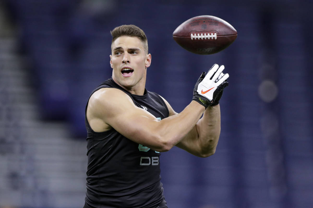 Raiders’ Tanner Muse begins transition to linebacker | Raiders News ...