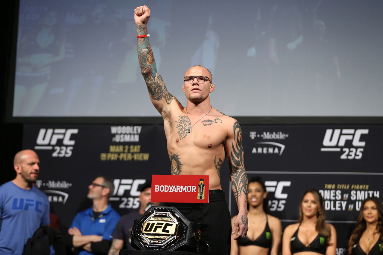 Anthony Smith fights on UFC card following home invasion | MMA UFC | Sports