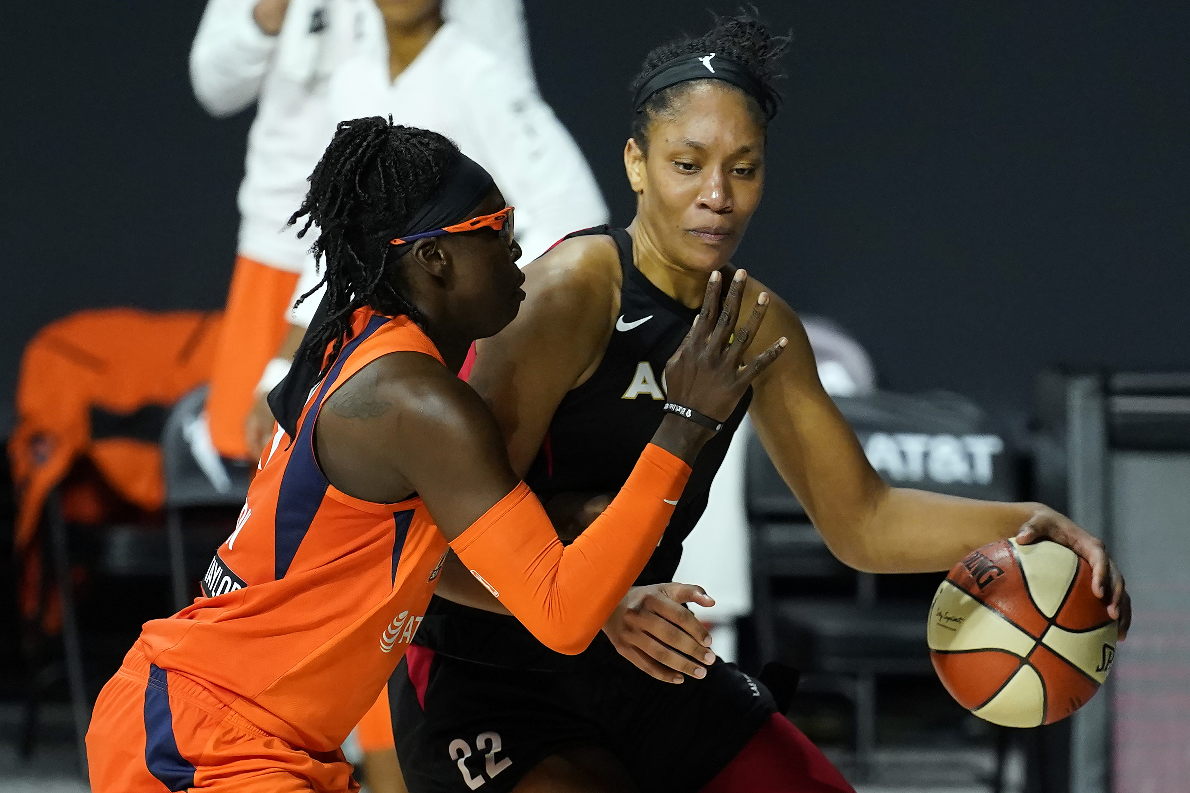 A’ja Wilson rescues Las Vegas Aces in Game 2 win over Connecticut ...