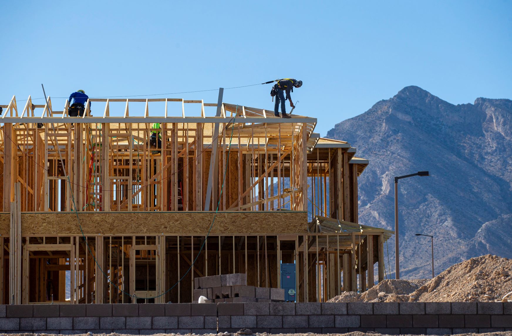 Las Vegas homebuilders see highest sales activity since 2007 | Housing ...