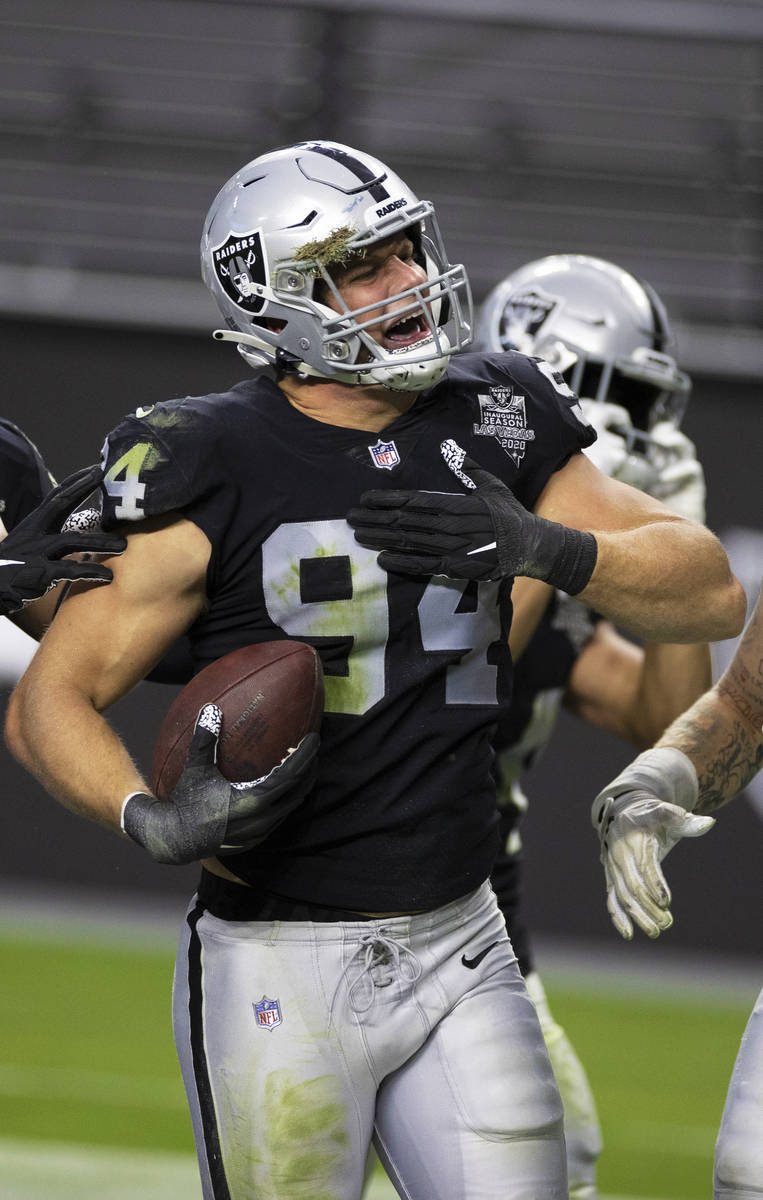 Raiders Carl Nassib first active NFL player to come out as gay | Raiders News | Sports