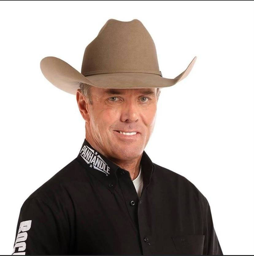 Tuff Hedeman, bull riding legend, returns to site of Bodacious wreck ...