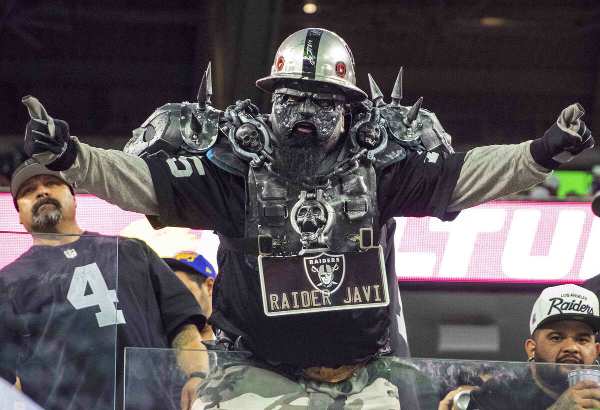 Raiders fans turn LA’s SoFi Stadium silver and black — PHOTOS | Raiders ...