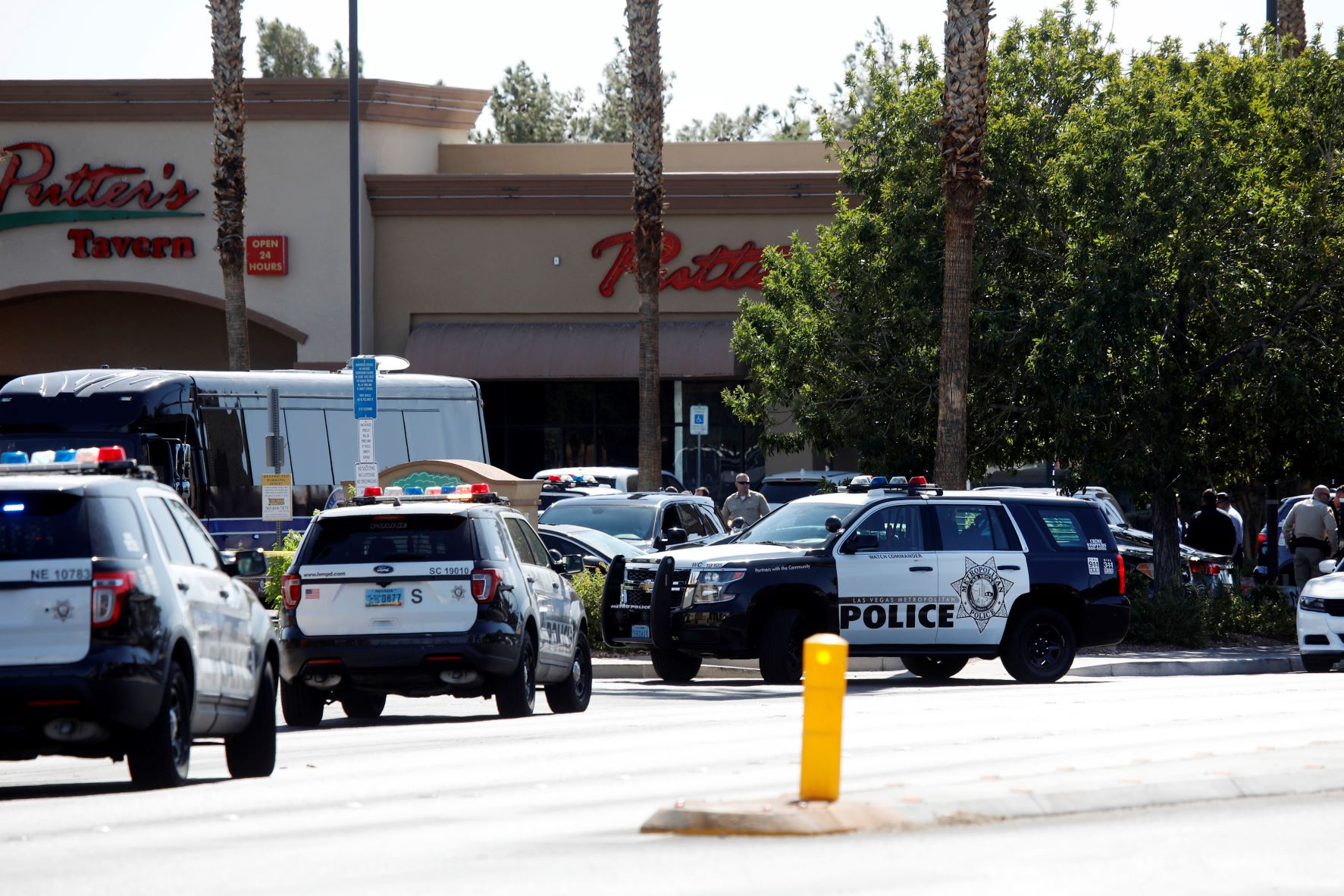Police shooting in northeast Las Vegas under investigation | Homicides | Crime