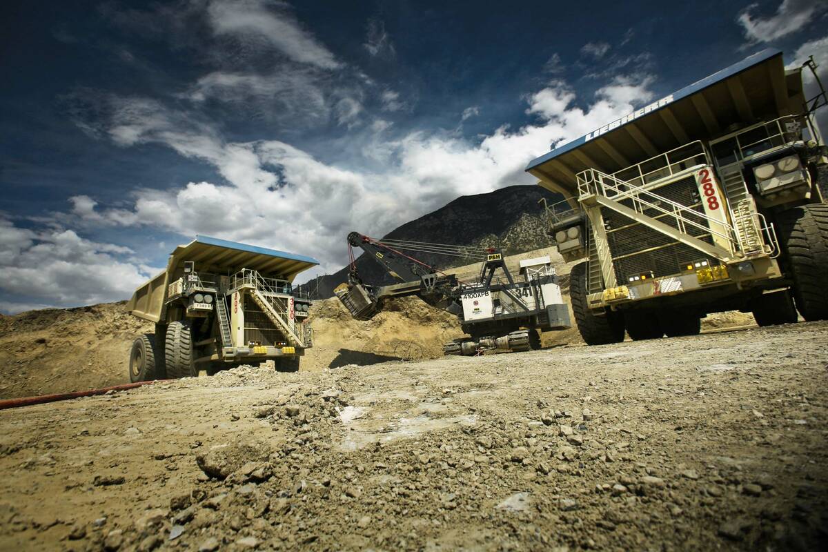 Gold-mining company says it could add 300-500 jobs near Beatty | Business